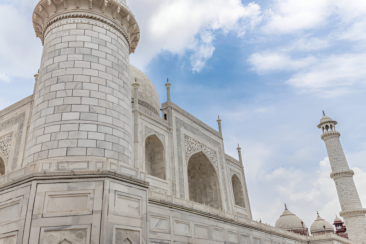 Taj Mahal Ticket Guide: How to Choose the Best Option for Your Visit ...