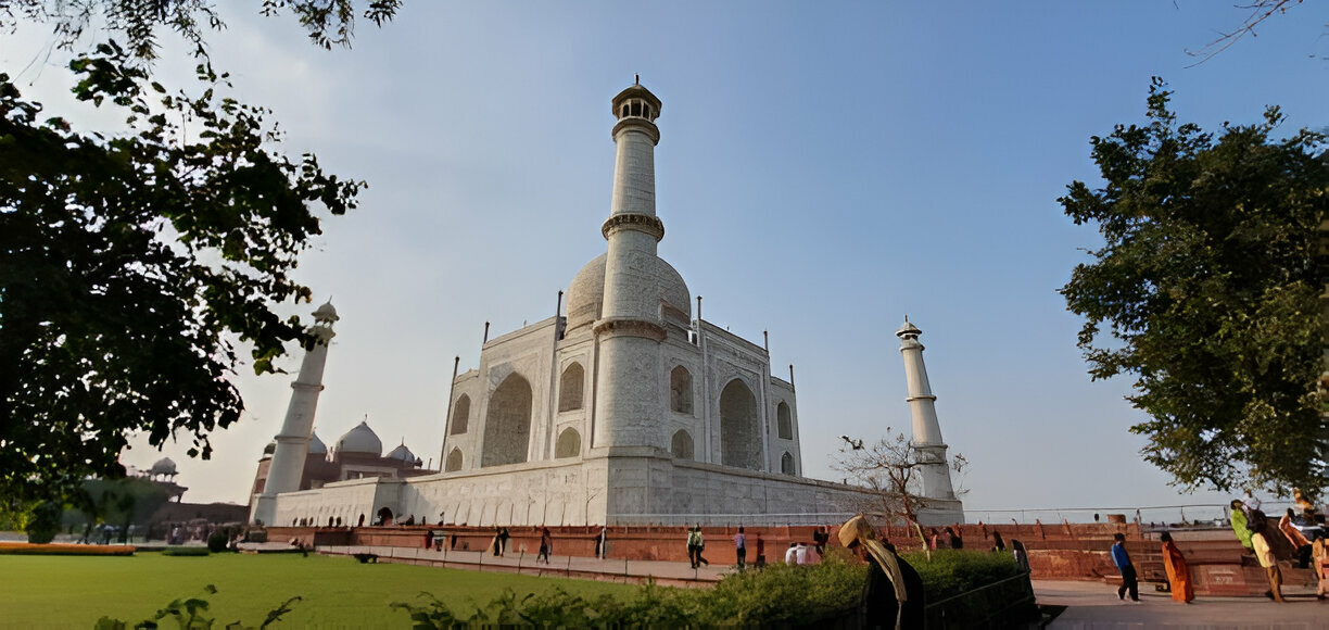The Perfect Time to Visit the Taj Mahal: Experience Its True Beauty ...