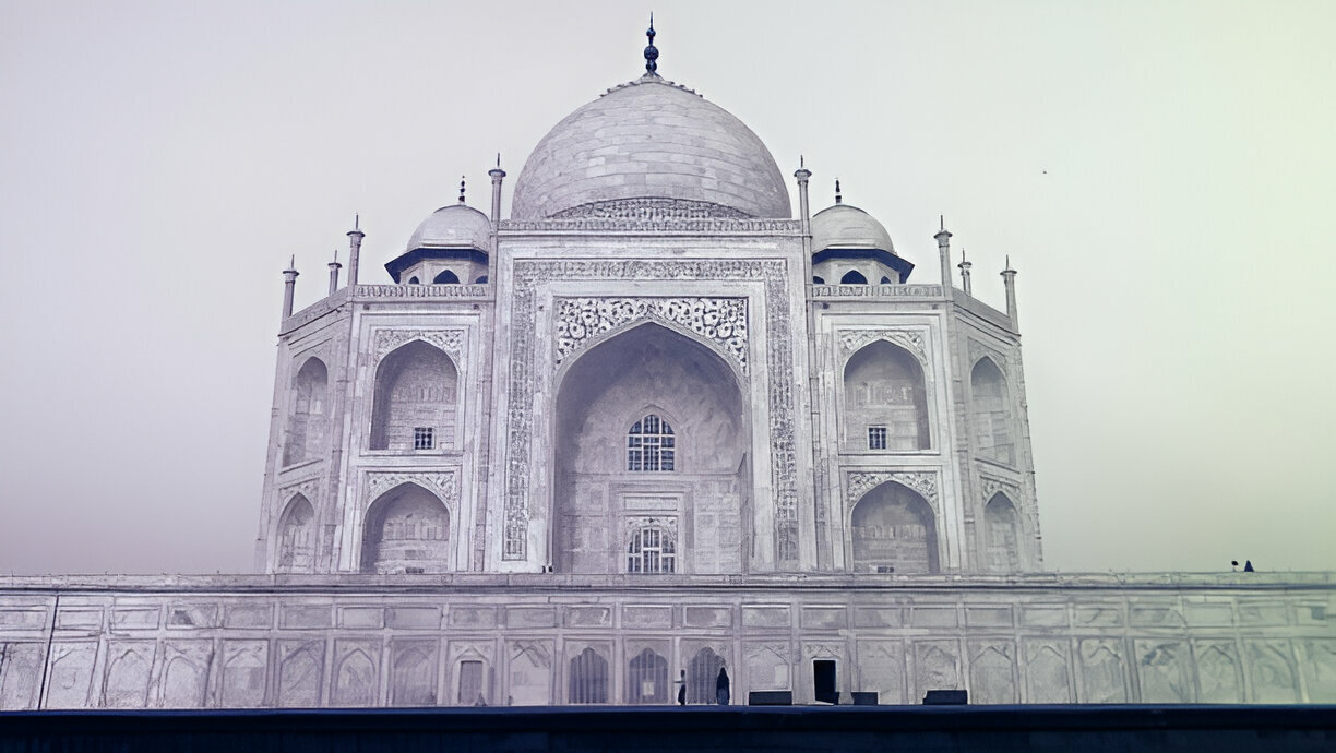 Discover the Taj Mahal: A Love Story Etched in Stone - Tickets Taj Mahal